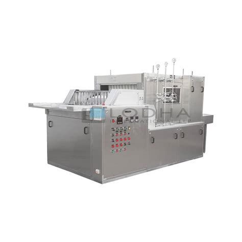 製薬産業用クリーニング ステーション LI LBW series Lodha International LLP ボトル用
