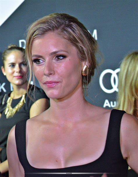 Brianna Brown Photo 18 Of 18 Pics Wallpaper Photo 1273002