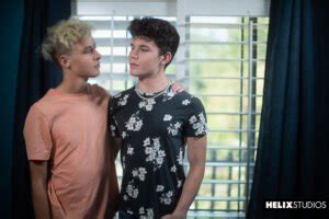 Taming Ezra Tanner Silas Brooks Ezra Tanner Gay Porn Sky