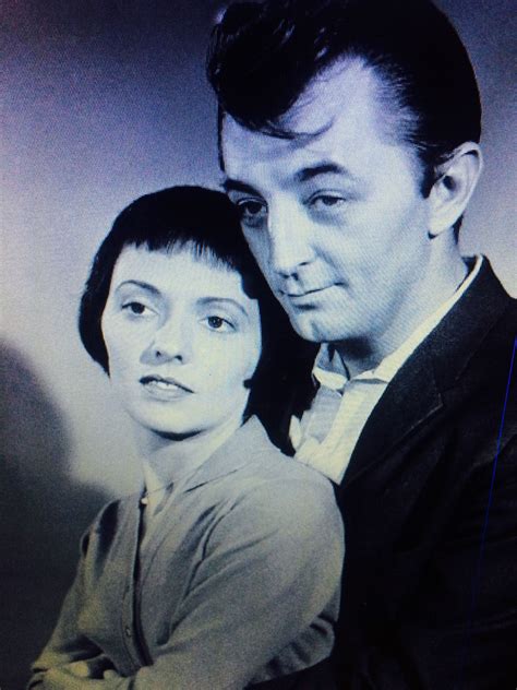 Pin By Pat Marvin On Robert Mitchum Mitchum Fictional