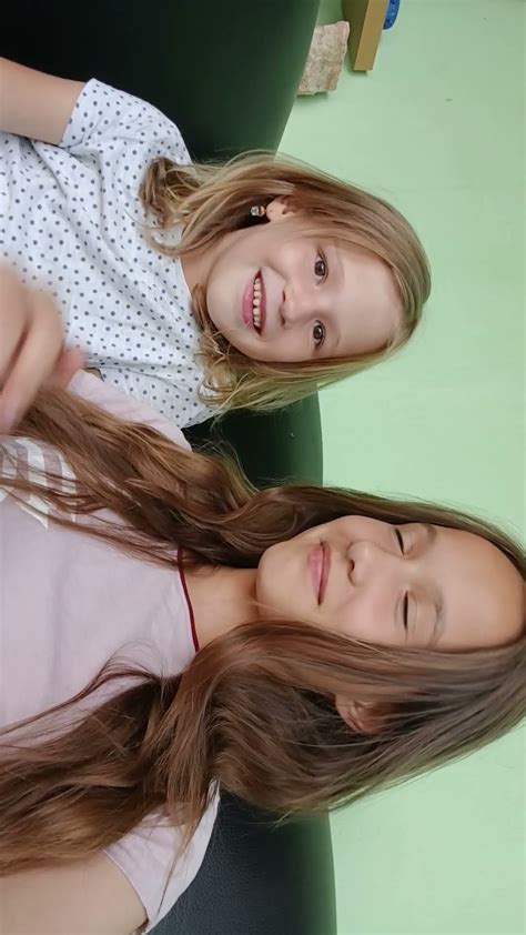 Srpna Youtube