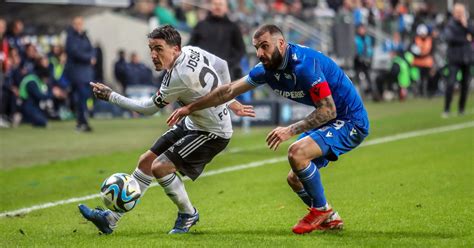 Lech Legia Kiedy i o której hit Ekstraklasy Gdzie oglądać