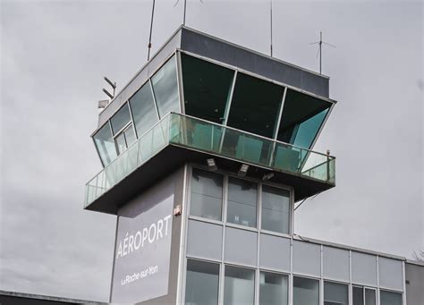 La Roche sur Yon l aéroport veut devenir une référence de l aviation
