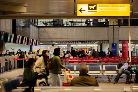 Aeroportos da CCR receberão 300 mil passageiros no Carnaval