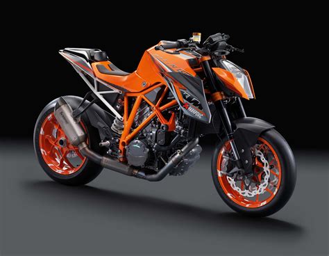 38 Hi Res Photos Of The KTM 1290 Super Duke R Asphalt Rubber