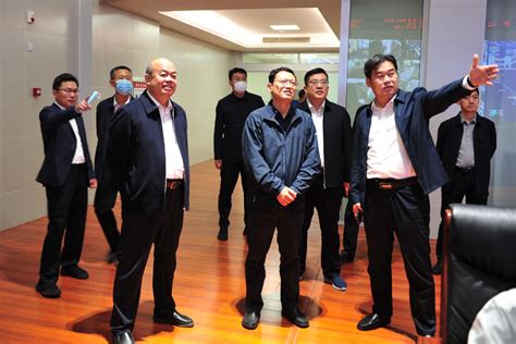 邹城市委副书记市长王建文到山能兖矿能源交流工作
