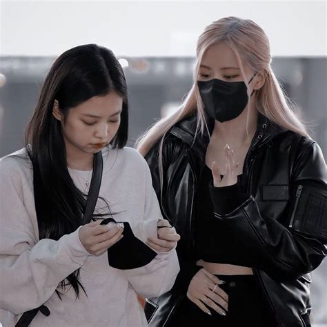 𝐃𝐄𝐒𝐂 aesthetic jennie lisa jisoo rosé blackpink kpop blink