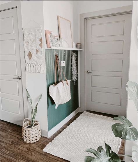 Apartment Foyer Ideas