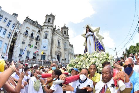 Padroeira da Bahia confira fotos da celebração de Nossa Senhora da