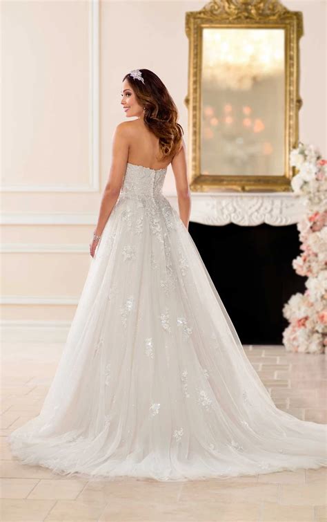 Classic Ballgown Plus Size Wedding Dress Stella York Wedding Gowns