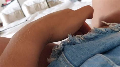 Cleo Mattos Naked With Her Pussy Dripping With Lust Cnn Amador