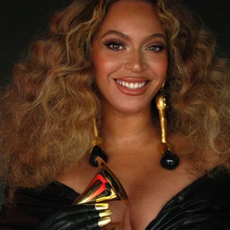 zaire yvan on Twitter RT beyonceaccess RAINHA Todos os 7 álbuns