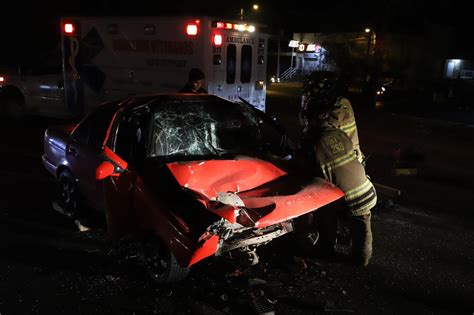 Conductor muere al chocar contra tráiler al sur de Mazatlán