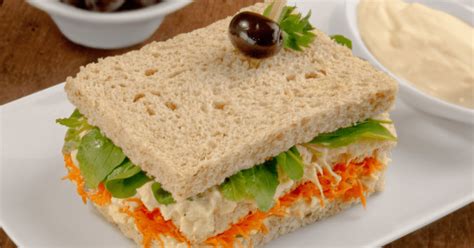 Sanduíche Natural Para Vender 10 Receitas Fáceis em 2020 Receitas