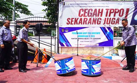 Kantor Imigrasi Semarang Musnahkan Ribuan Arsip Fisik Substantif Halo