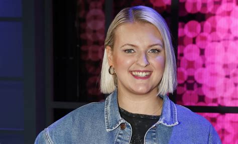 Jenni Poikelus kertoo ensimmäisestä ihastuksestaan