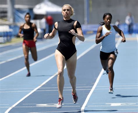 6 Photos Of The Most Stylish Female ATHLETE Right Now On Planet Earth