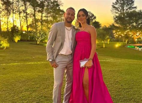 Neymar Arrives In Brazil After The Birth Of His Daughter Mavie Gossipify