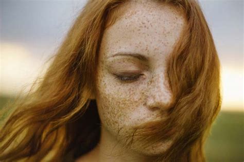 30 Beautiful Freckled Redhead Portrait Photography Downgraf Design And Art Inspiration Resource