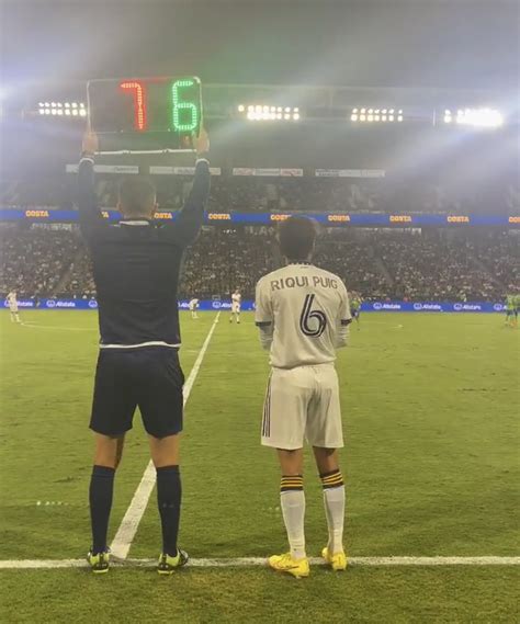 Som I Serem FCB𓅪 on Twitter Riqui Puig debutó con LA Galaxy