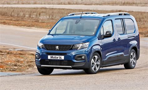 Peugeot Rifter Long Gt Line Bluehdi Eat Superfuncional Motor