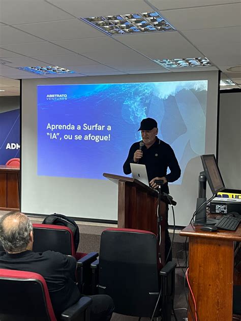 Notícia Programa Esag Sênior da Udesc comemora 21 anos palestra