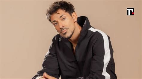 Emanuel Lo chi è il coreografo professore di Amici vita privata