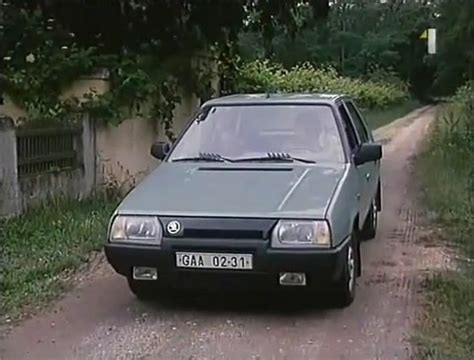 IMCDb org 1988 Škoda Favorit Typ 781 in Safari za kuchyňou 1991