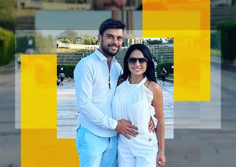Apropiaţii noii iubite a lui Marius Elisei au luat foc Nu înţelegem