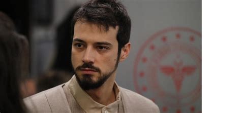 Kızıl Goncalar 2 Sezon Yeni Bölüm Tarihi Belli Oldu Mert Yazıcıoğlu