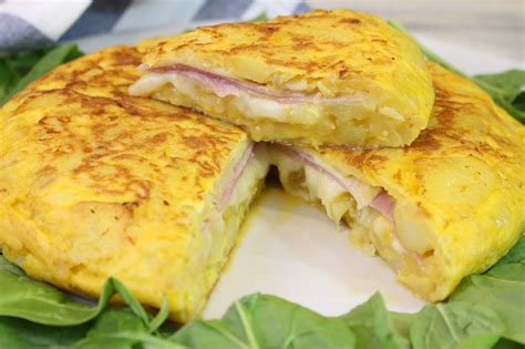 Tortilla de patata rellena de jamón y queso Recetario Cocina