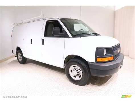 2015 Summit White Chevrolet Express 2500 Cargo WT 139213457 Photo 1