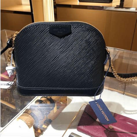 Lv Alma Mini Originally Made IUCN Water