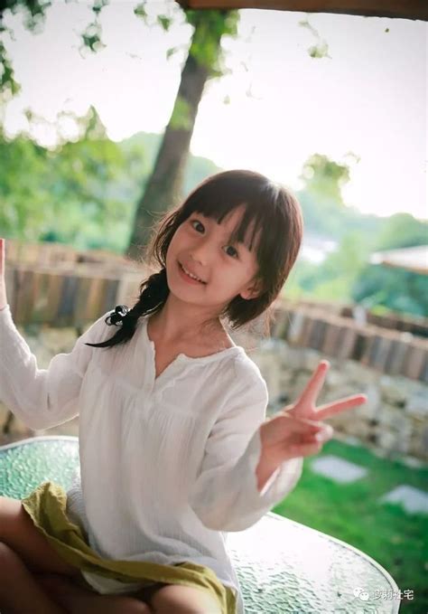 Pin by Godfrey Taifun Gāo on Little Princess Little girl models