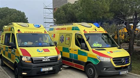 Muere un hombre de 33 años al caerse de un andamio de ocho metros de altura