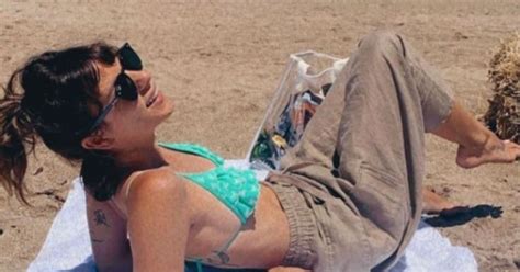 Gimena Accardi se animó al topless del verano Se fue el calor