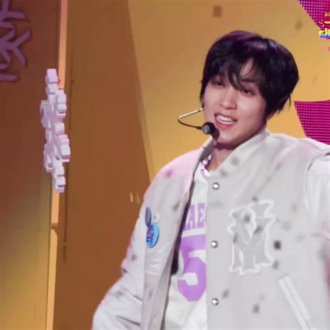 mwaiz on Twitter RT haechan chanhae 해찬이 토끼귀랑 볼하트 곰돌이귀 귀마개 너무너무너무너
