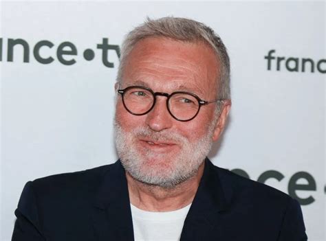 Laurent Ruquier cette énorme gaffe face à deux invitées qu il n est