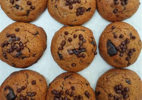 Resep Soft Cookies Choco Chip oleh ℝ 𝕪𝕒𝕟𝕥𝕪𝕪 Cookpad