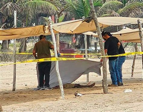 LOCALIZAN A ESTUDIANTE AHOGADO EN PLAYA DE TUXPAN DE 16 AÑOS ERA