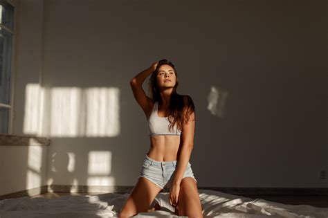 Wallpaper Model Brunette Sports Bra Belly Jean Shorts Barefoot Mattresses Looking Into