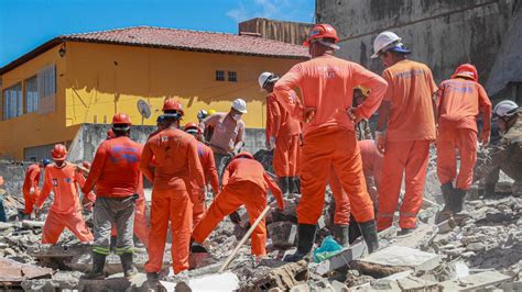 El Derrumbe De Un Edificio En Brasil Deja Al Menos Cinco Muertos