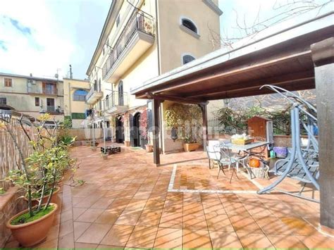 Vendita Appartamento Cava De Tirreni Trilocale Ottimo Stato Posto