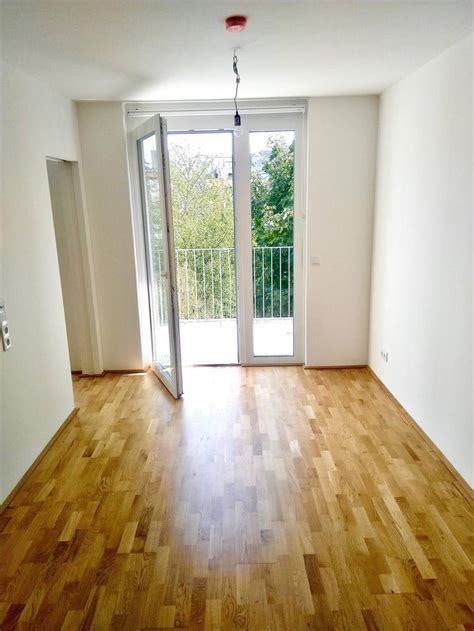 Provisionsfreie 2 Zimmer Wohnung mit Balkon mit Grünblick Erstbezug