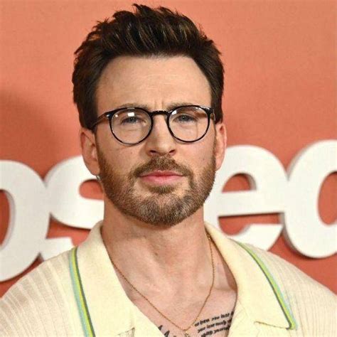 Chris Evans Fala Sobre Seu Casamento Alba Baptista Pela Primeira