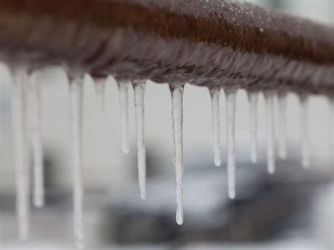 Aprende a qué temperatura el agua se congela Descubre el punto de