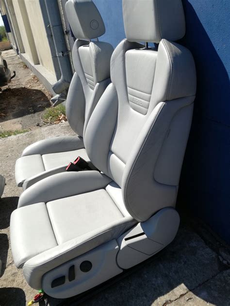 FOTELE SKÓRZANE SKÓRA RECARO AUDI S4 B6 B7 A4 BEŻ 6935294505
