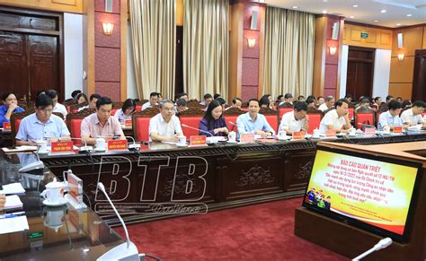 Quán triệt Nghị quyết số 12 của Bộ Chính trị về xây dựng lực lượng Công