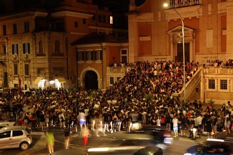 Ieri A Roma Raduno Degli Studenti Per La Notte Prima Degli Esami
