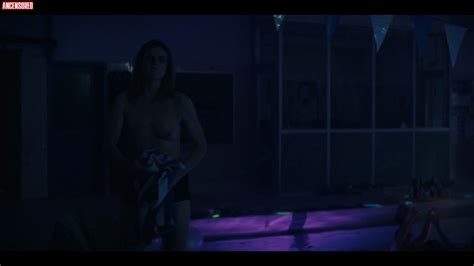 Missi Pyle nude pics página 1